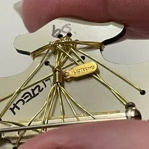 Liztech | Jewelry | Signed Liztech 209 Clam Shell Brooch | Poshmark